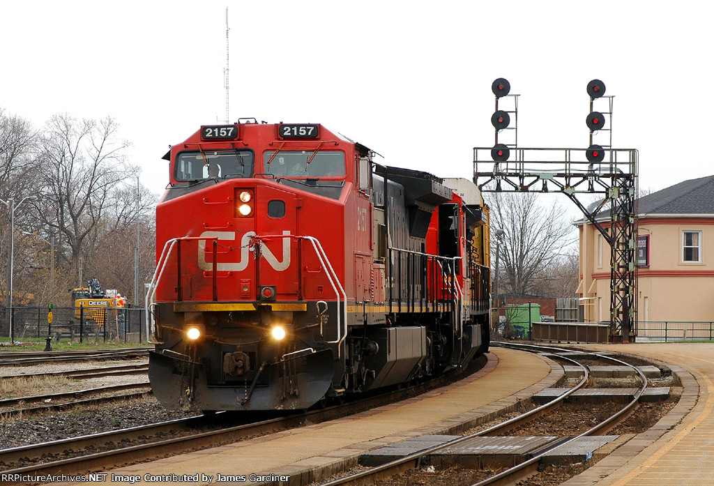 CN 393